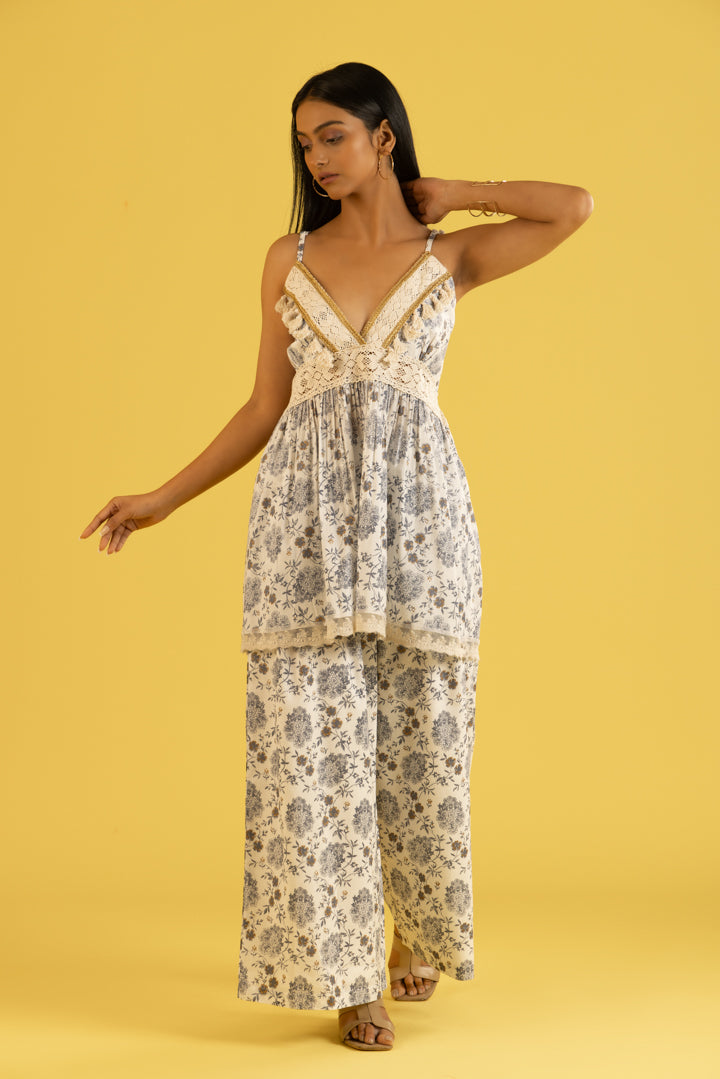 Blue & White Lace Floral Cord Set – labelreyya